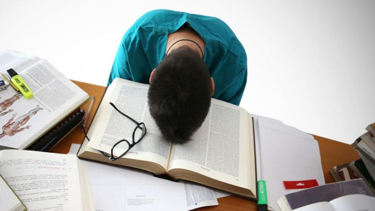 How to Pass Exams Without Reading: Smarter Study Tips for You